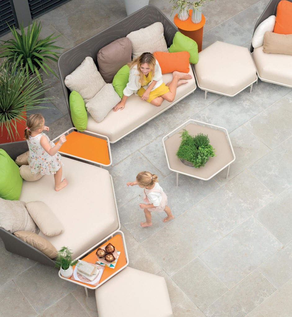 Social & Stylish Modular Outdoor Furniture – Adorable HomeAdorable Home