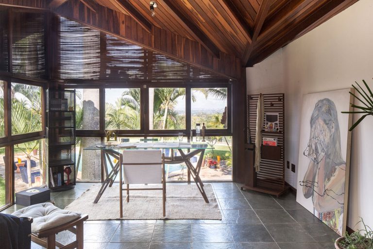 Brazilian House With Panoramic Glass Walls – Adorable HomeAdorable Home