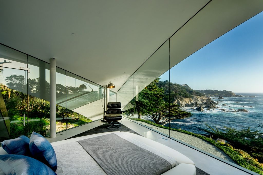 Art Becomes Life In This Incredible Oceanfront House – Adorable ...
